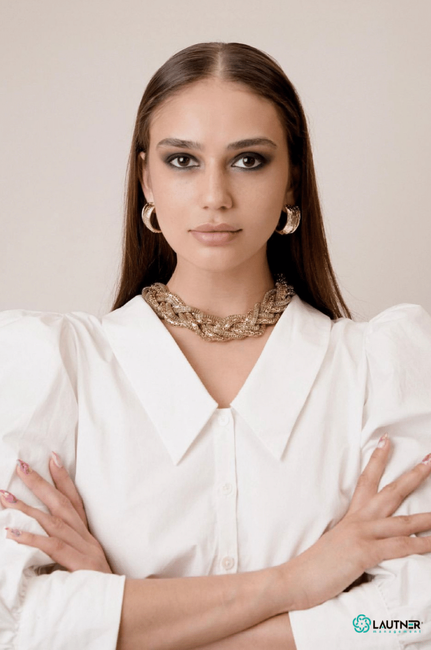 Anna T - Lautner Management